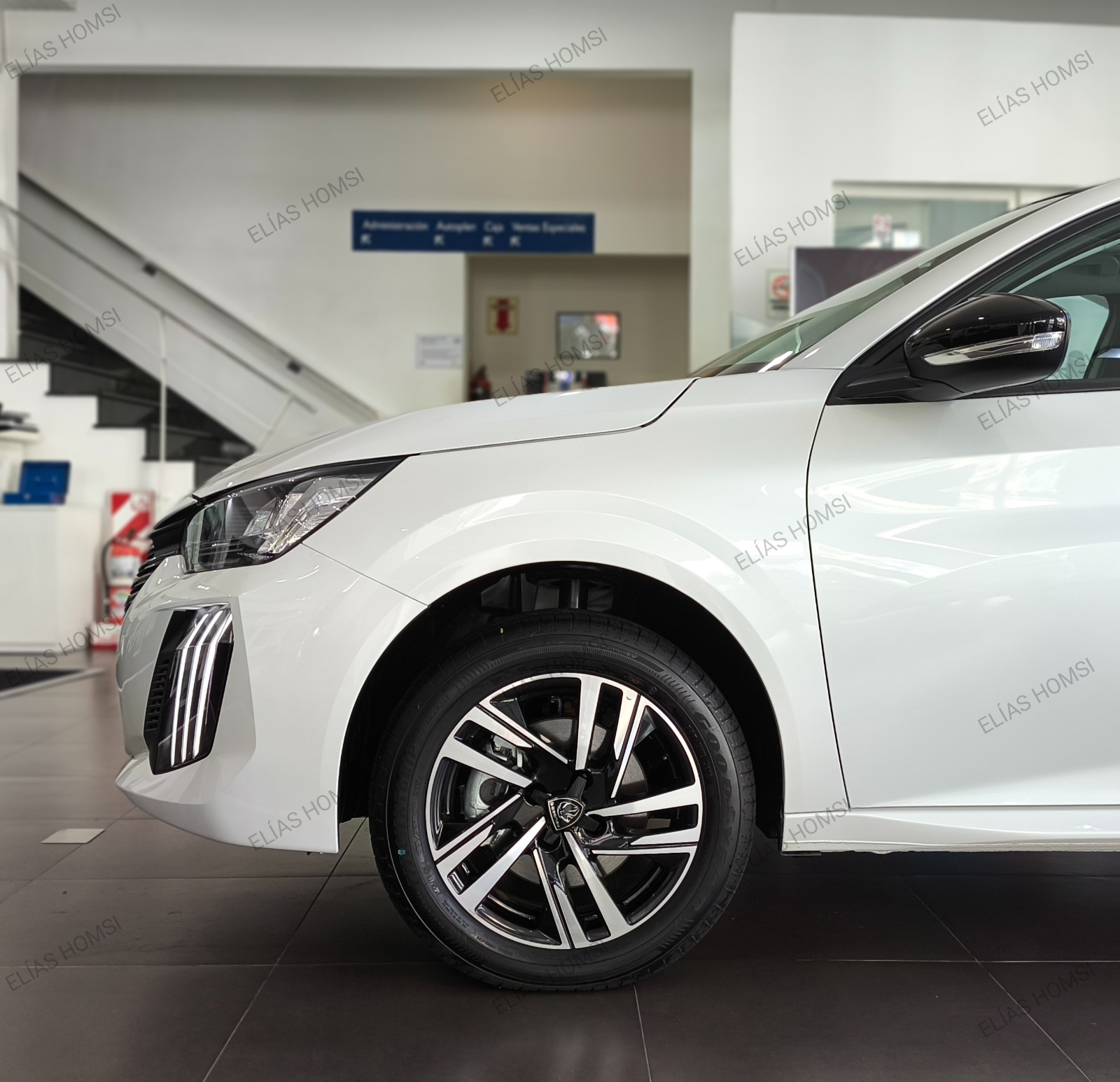 Peugeot 208 Allure Pack T200 CVT | brum